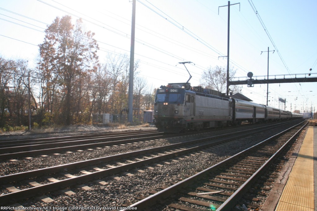 Train 20 The Cresent